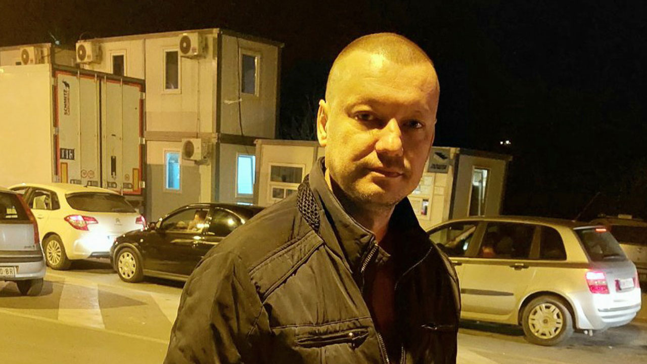 Помоћнику директора Канцеларије за КиМ Ивану Вујићу није дозвољен ...