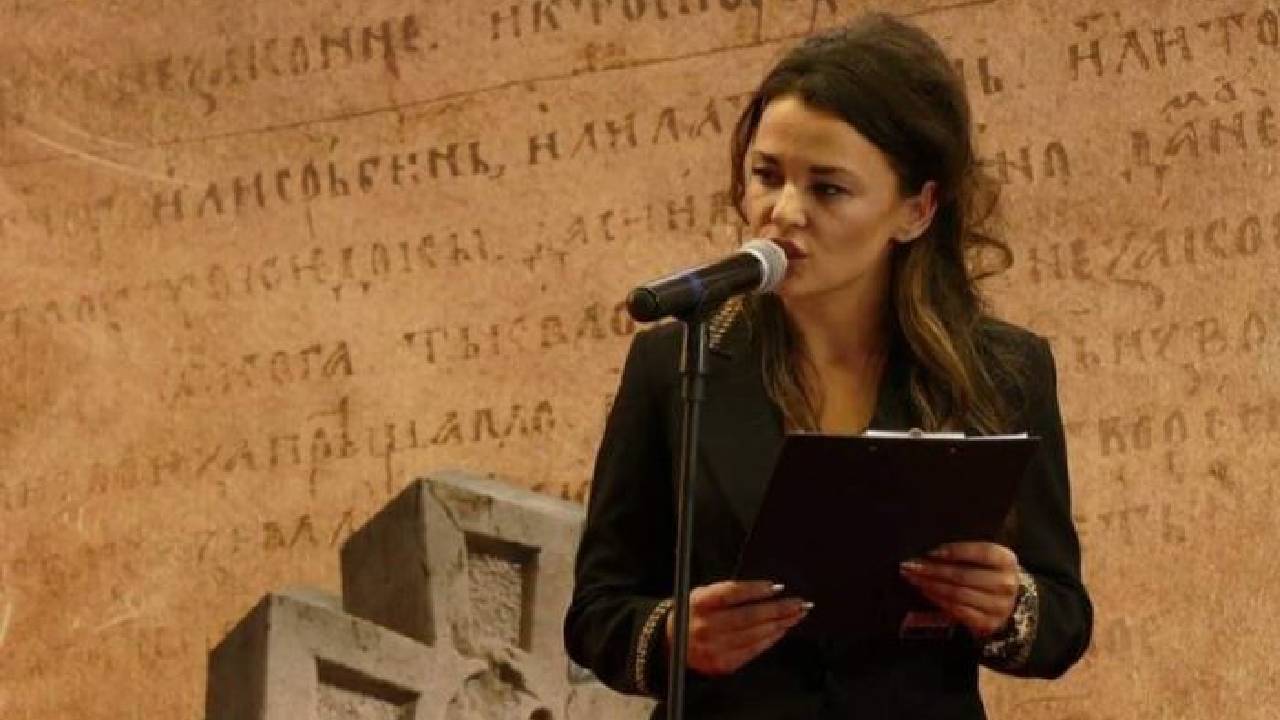 Парлић: На Сајму књига 75 дела аутора са АП КиМ који стварају у ...